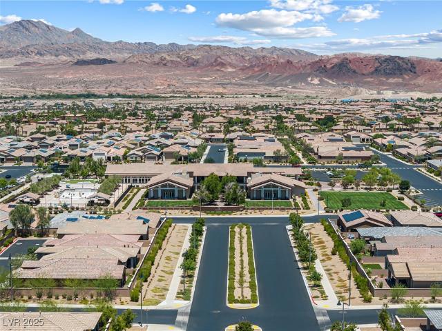 417 Honeybrush Ave, Henderson, NV 89011 | MLS #2731 | Compass