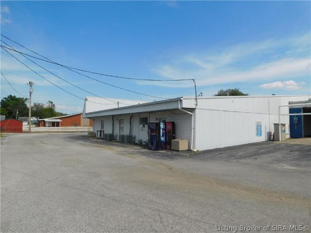 417 Hackberry Street 419