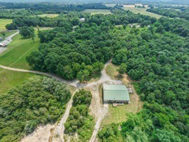 417 Haskins Chapel Rd, Lewisburg, TN 37091