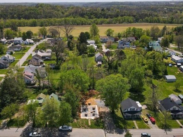 417 Henry St, Greensburg, KY 42743