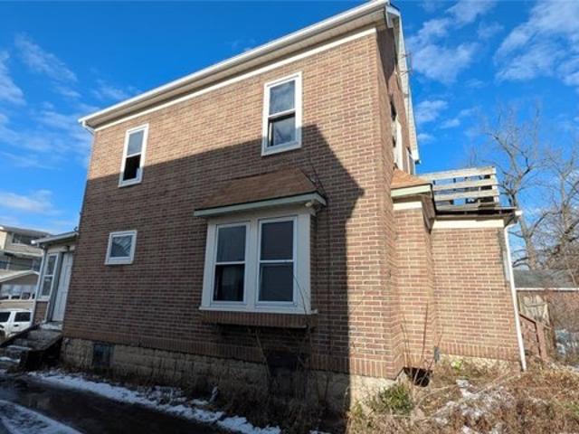 417 Margaret St, Akron, OH 44306