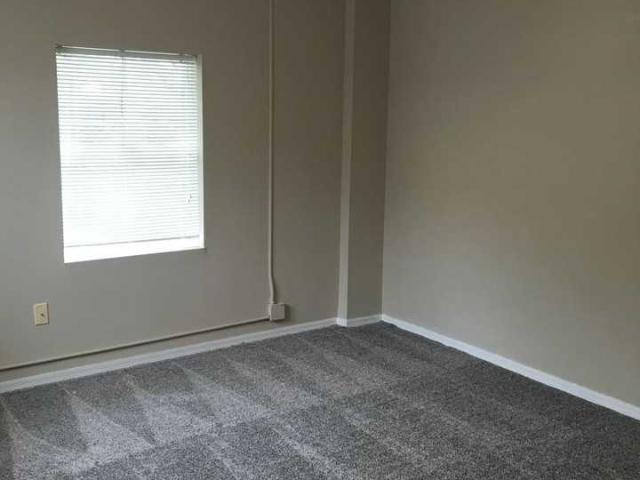 417 N. Walnut St. 1 Bedroom Apartment for Rent at 417 N Walnut St, Wichita, KS 67203 Delano