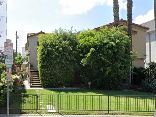 417 N. Doheny Drive Two Bedroom + One Bath