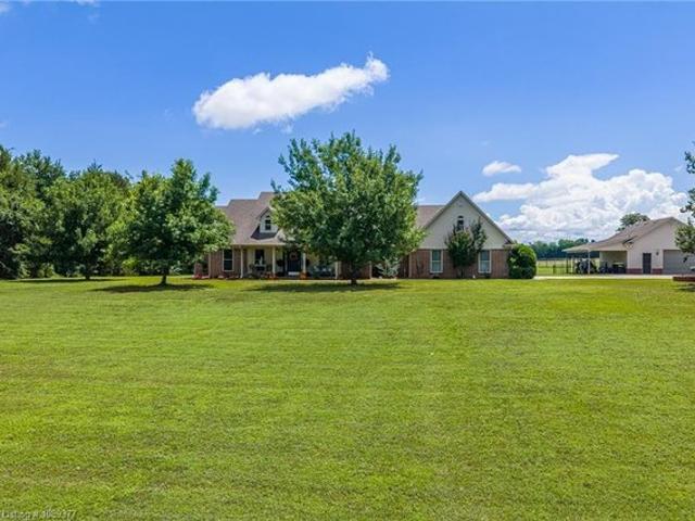 417 N Rattlesnake Rd, Charleston, AR 72933