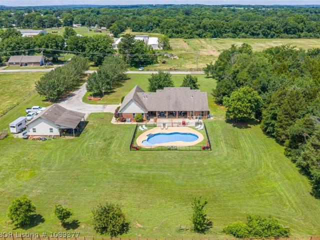 417 N Rattlesnake Road