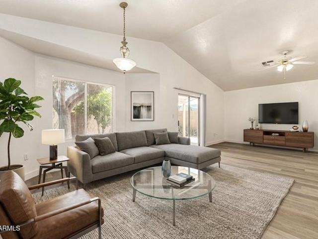 417 N Shaylee Ln, Gilbert, AZ 85234
