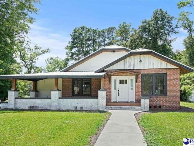 417 N Smith St, Mullins, SC 29574