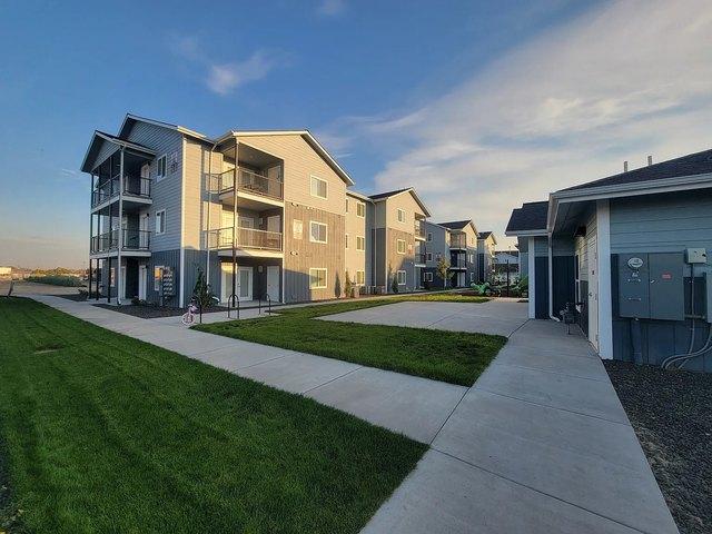 417 Norfolk Ln, Caldwell, ID 83605