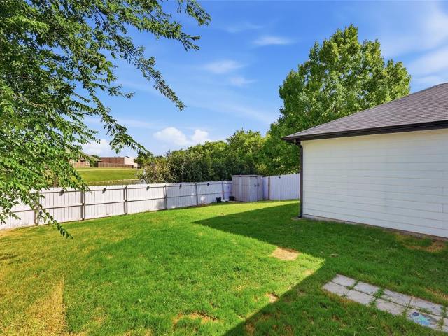 417 Niagara Falls Dr, Anna, TX 75409 | MLS #21302