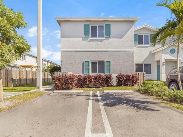417 NW 12th Pl, Florida City, FL 33034