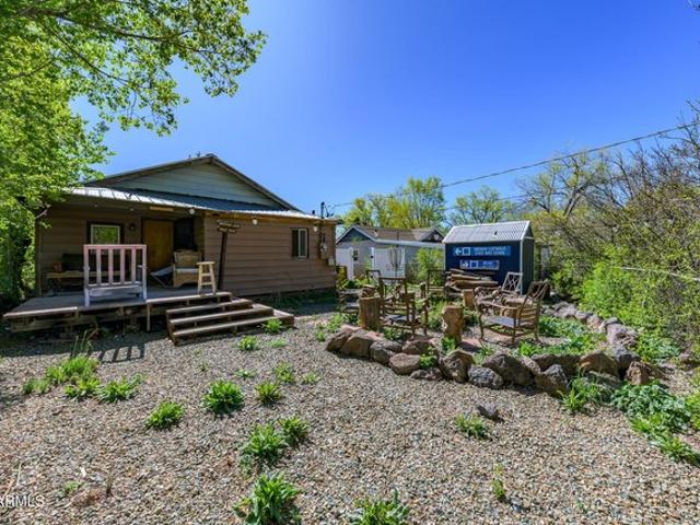 417 S Wc Riles St, Flagstaff, AZ 86001