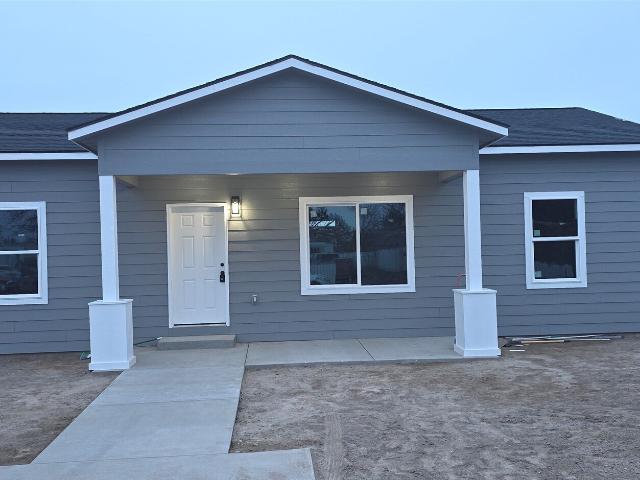 417 SE 8th Avenue
