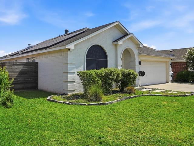 417 Shadow Grass Avenue