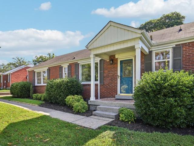 417 Springview Dr, Nashville, TN 37214
