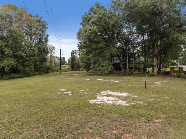417 Riveredge Parkway