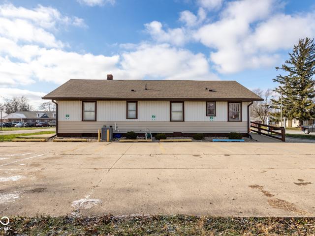 417 W 38th Street