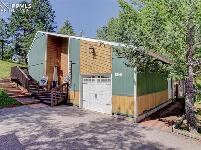 417 W Columbine Avenue