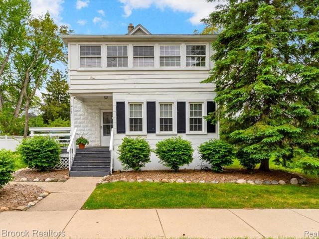 417 W Lincoln Avenue