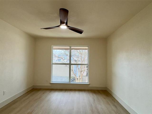 417 Valley Park Dr, Garland, TX 75043 | MLS #21142
