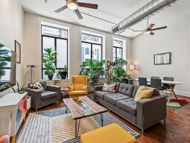 417 Vine Street