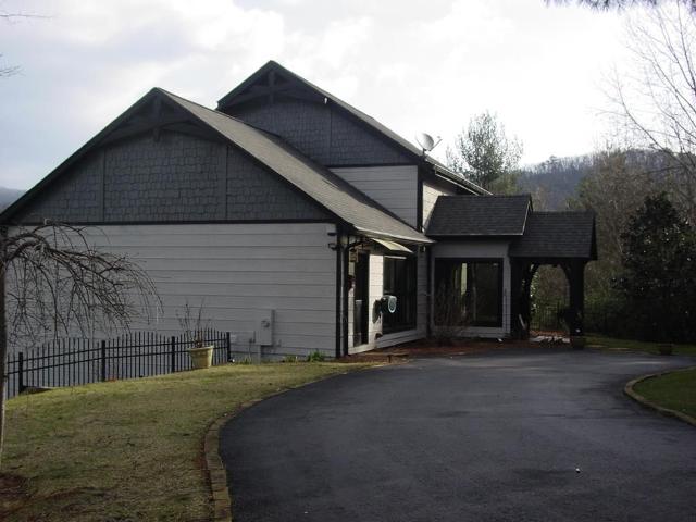 4184 Ridgecrest Trl, Hiawassee, GA