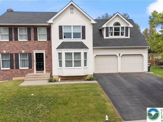 4185 Allen St, Bethlehem, PA 18020