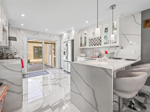 4185 Harriet Road