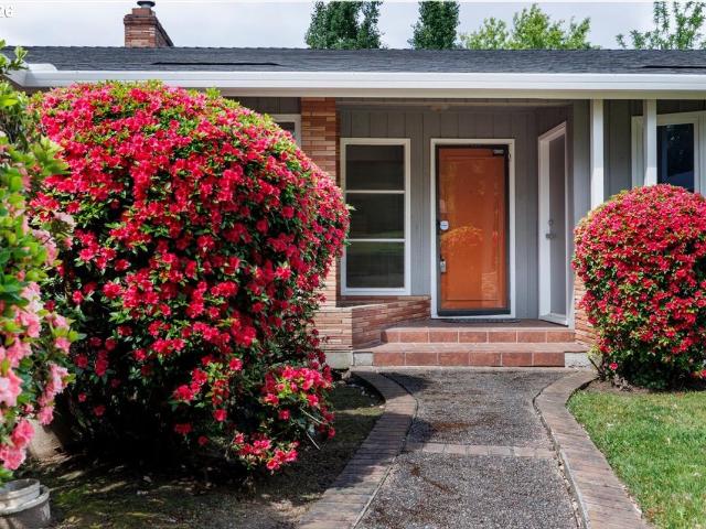 4185 SW 102ND AVE