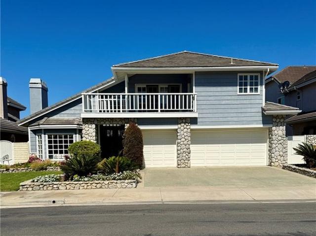 4185 Shorebreak Dr, Huntington Beach, CA 92649