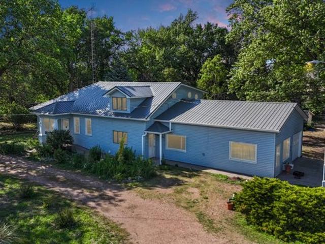 41861 W Railroad St, Cozad, NE 69130