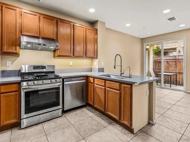 41885 Davenport Way Unit C, Murrieta, CA 92562