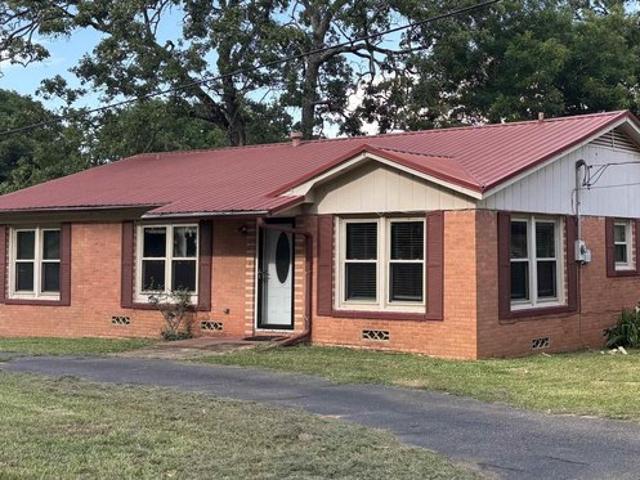 4188 FM 1402, Mount Pleasant, TX 75455