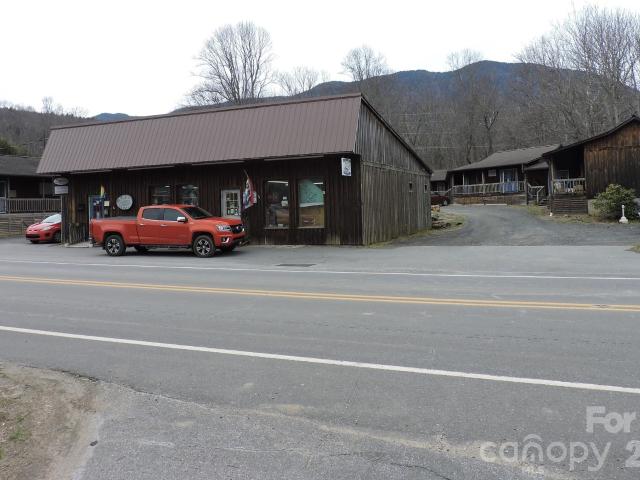 4188 State Hwy 80 S Highway S