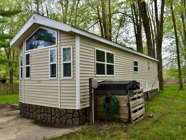 4188 th Ave, Allegan, MI 49010