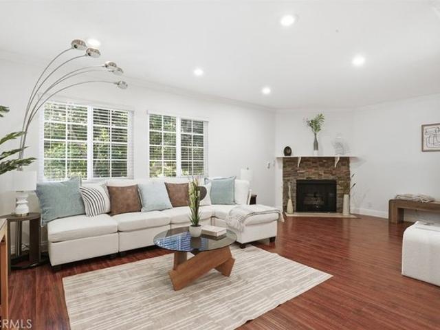 4189 Vineland Ave Unit 111, Studio City, CA 91602