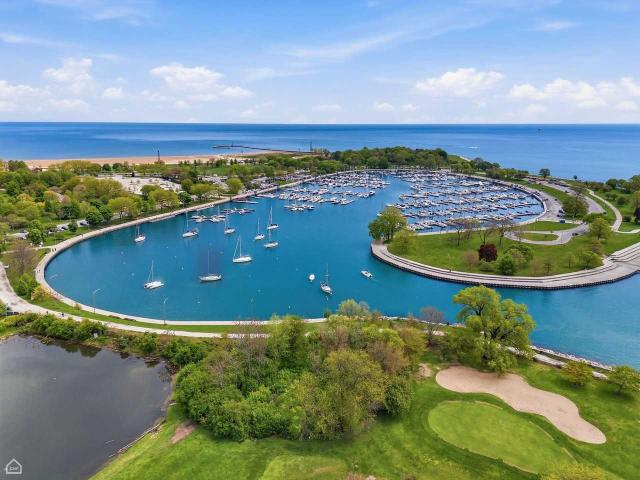 4180 Marine Terrace Apartments 2 Bedroom Apartment for Rent at 4180 N Marine Dr, Chicago, IL 60613 Uptown
