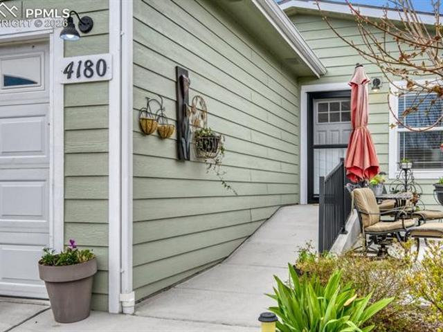 4180 Gray Fox Heights