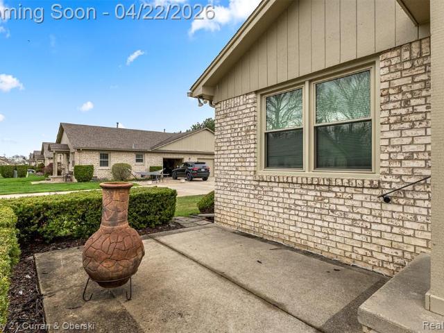 41812 King Edward Court