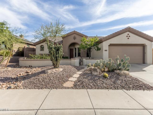 41819 N Iron Horse Ct, Anthem, AZ 85086 | MLS #6950 | Compass