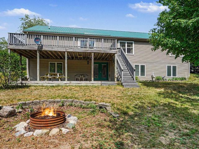 4181 Edgewater Drive