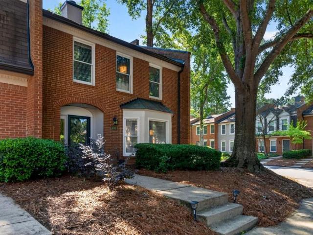 4182 Fernsberry Court