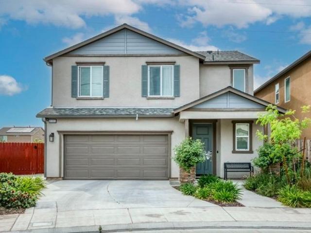 4183 N Reed Ave, Fresno, CA 93723