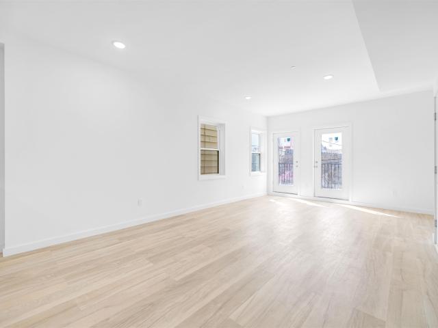 418 11Th St # Floor 3