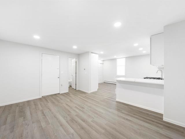 418 7Th St