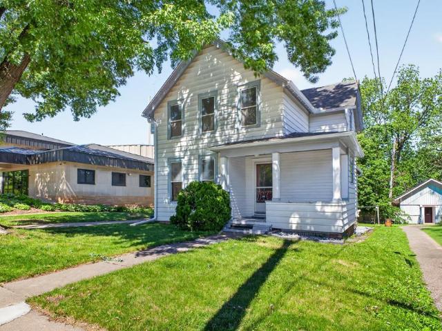 418 8th Street