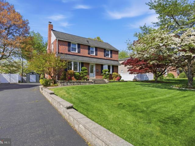 418 Colonial Park Dr, Springfield, PA 19064 | MLS #PADE2113 | Compass