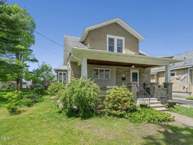 418 Arthur Street