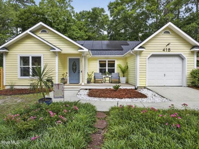 418 Dogwood Ln, Wilmington, NC 28409