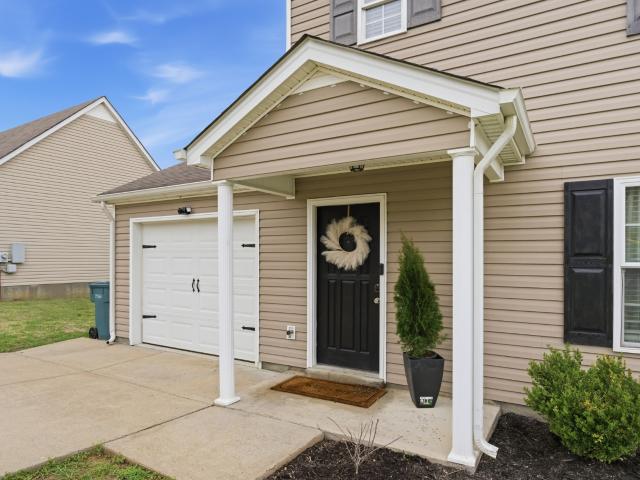 418 Deer Meadow Ln