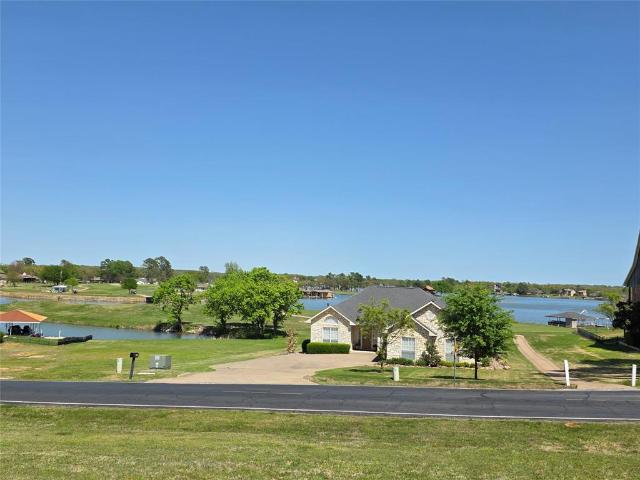 418 Kiowa Dr Lake W, Lake Kiowa, TX 76240 | MLS #21132